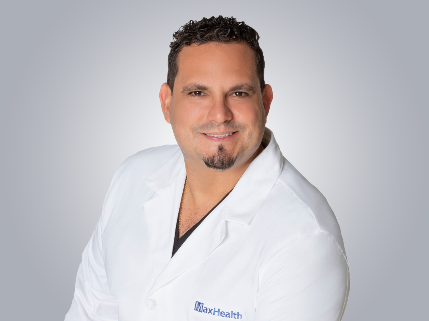 Laurenzco Nicholson - MaxHealth